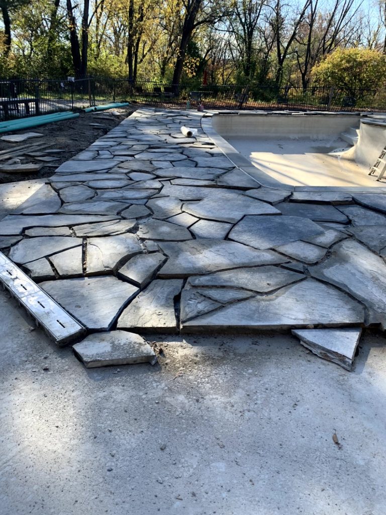 Hardscaping - Flagstone Pool Deck 1 - Lawn Masters
